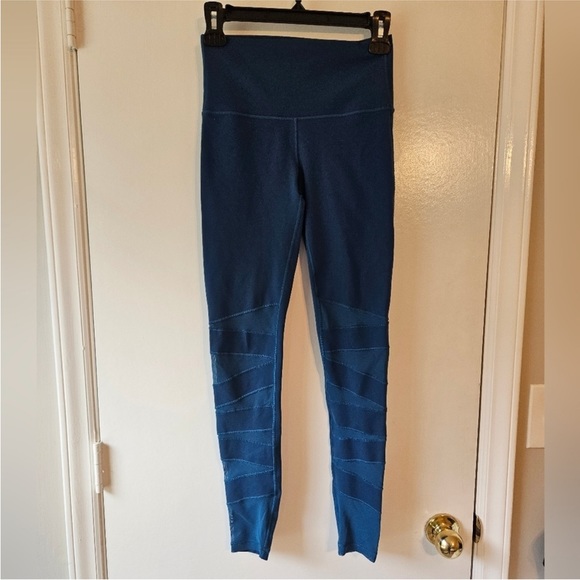 Ivivva | Bottoms | Ivivva By Lululemon Girls Black Leggings Size 4 Mesh ...